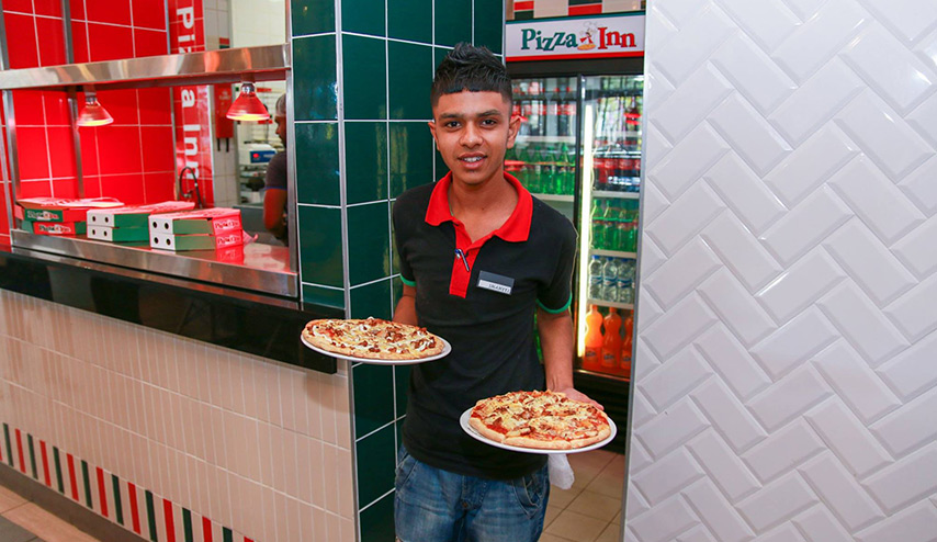 Pizza Inn - Riche Terre Mall